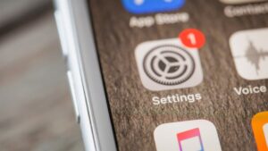 How to view and change APN settings on iPhone